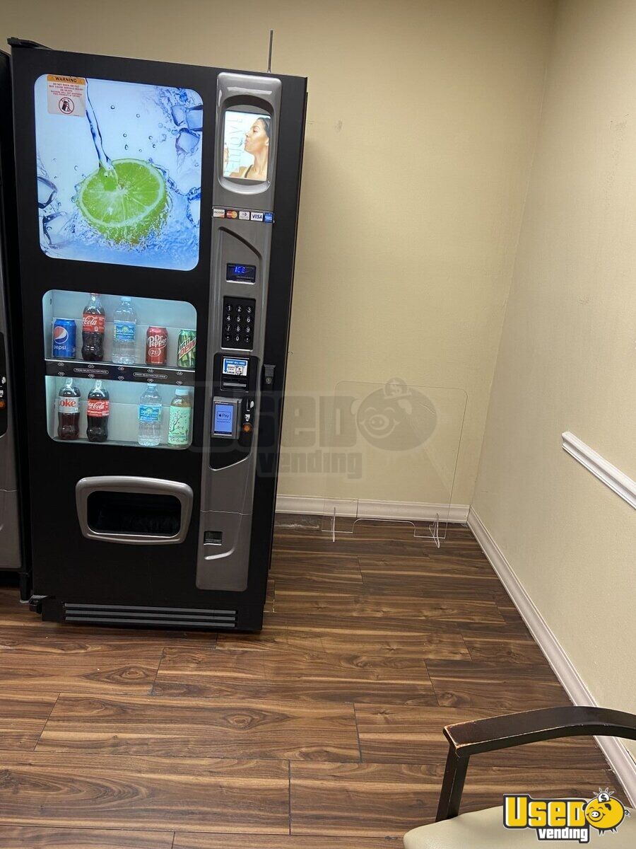 2016 USI 3578 Wittern FSI Beverage Center Vending Machine For Sale in ...