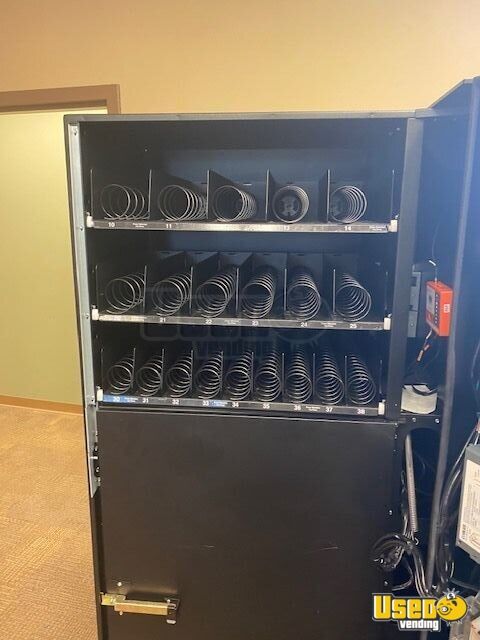 2018 Wittern Futura 3589 Combo | Snack & Drink Vending Machine for Sale ...