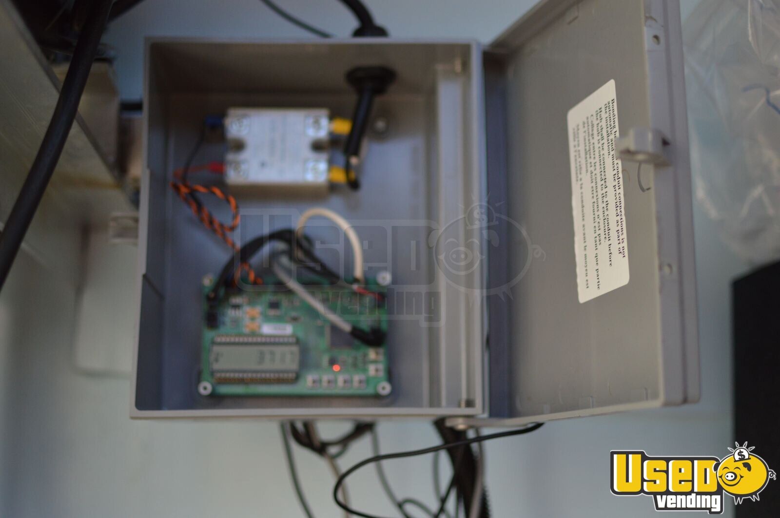 2019 Ice Depot Commercial Bagged Ice Vending Machine | Bulk Ice Vending ...