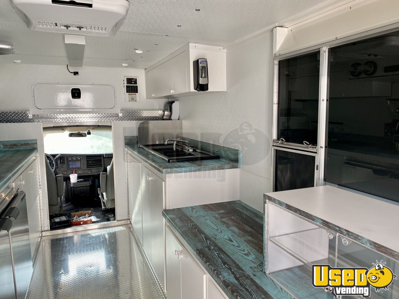 Well-Equipped 2019 Chevy Mobile Coffee and Espresso Truck for Sale in Texas