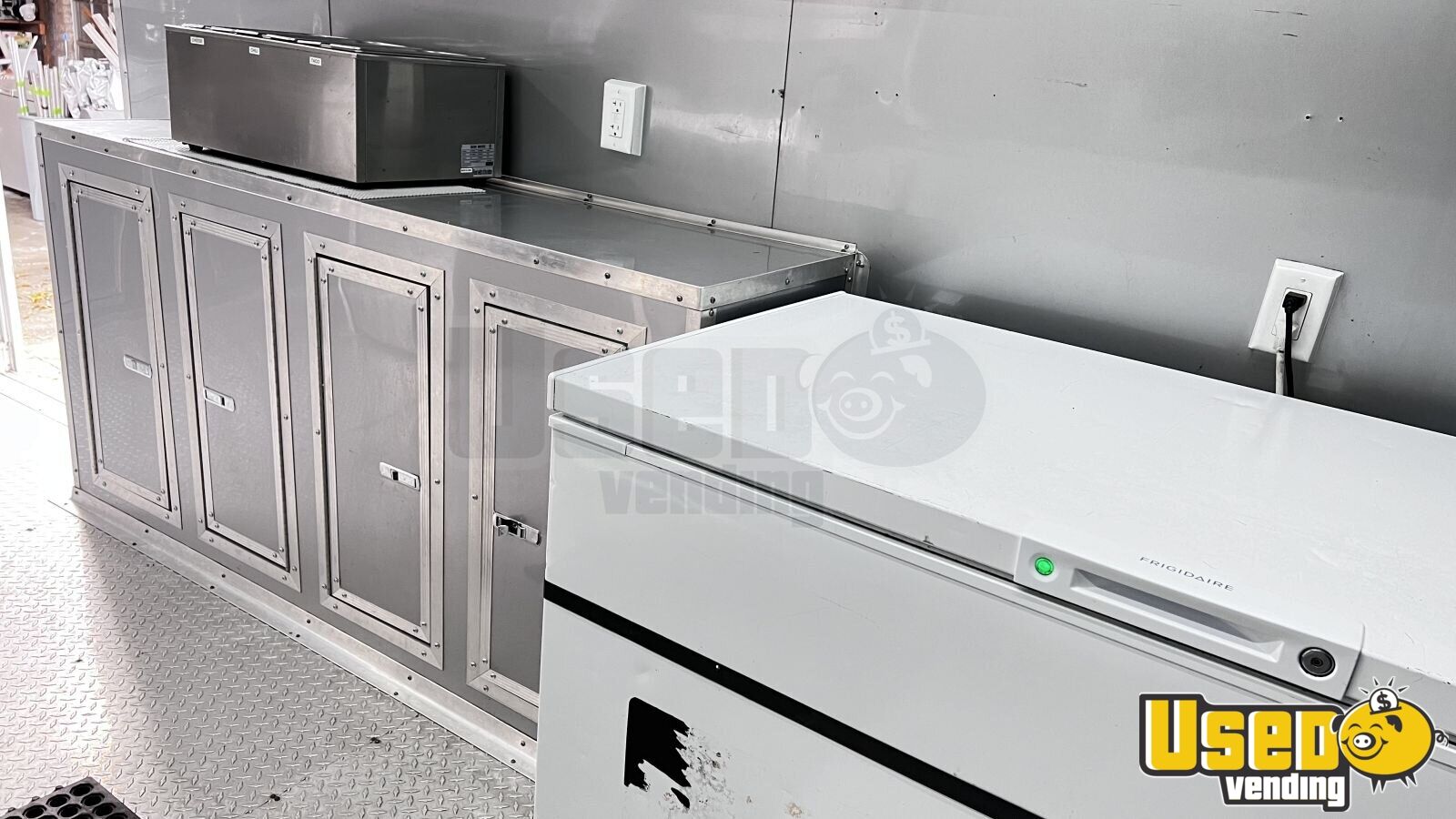 2019 24' Self-Serve Shaved Ice Trailer | Whole House Generac Generator ...