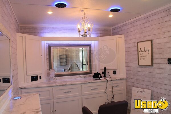 2020 Luxury Mobile Hair Salon | Mobile Business Unit for Sale in Minnesota