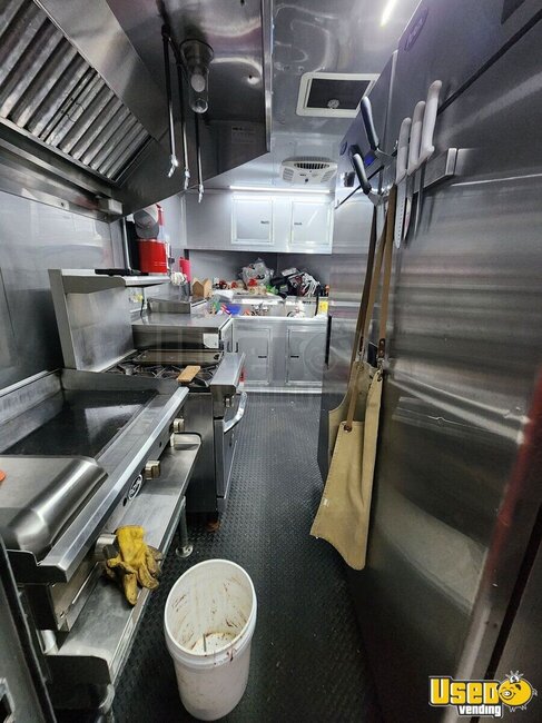 2021 8.5' x 21' Freedom Kitchen Food Concession Trailer with Porch for ...