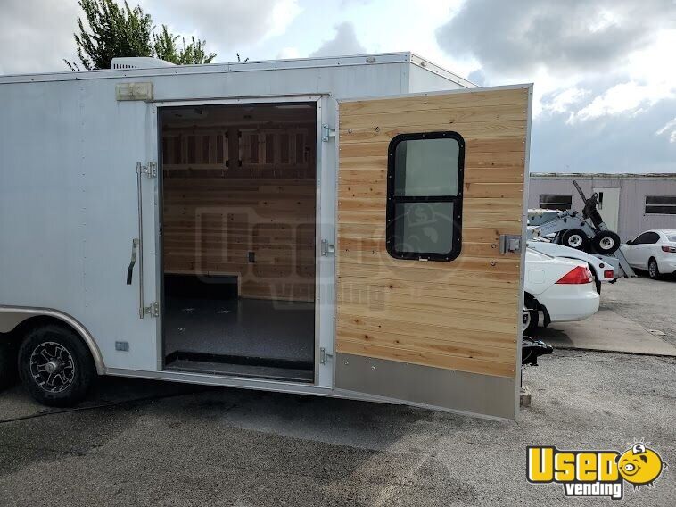 Very Clean and Elegant 2021 - 8.5 x 18 Enclosed Mobile Boutique Trailer ...