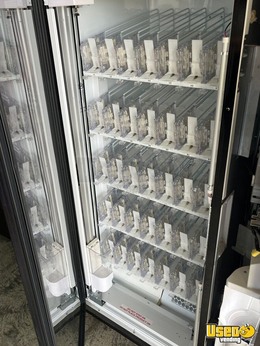 2022 Crane National Bevmax 3800-4 Soda Vending Machine For Sale in ...