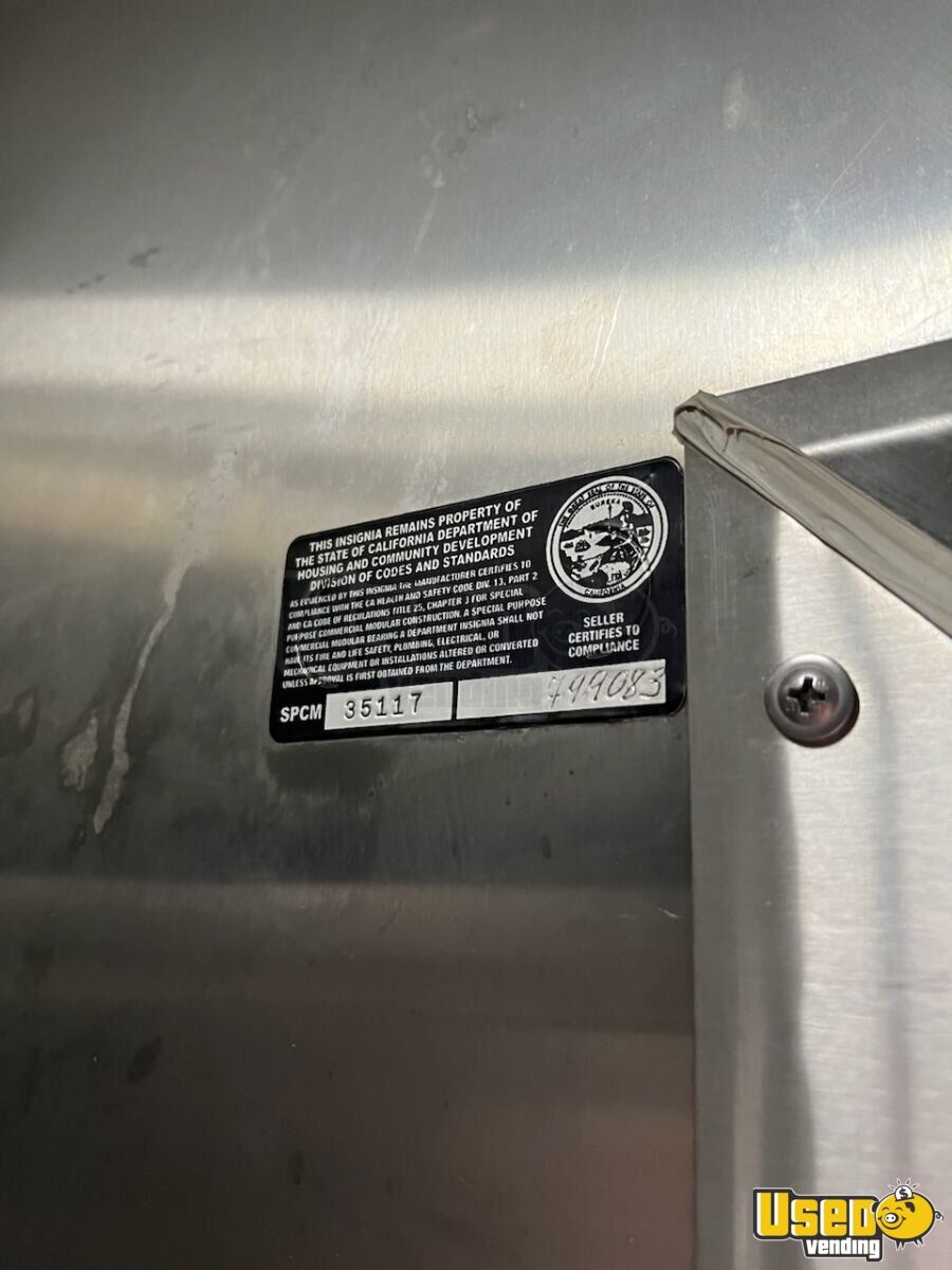 Fully Loaded 2022 8' x 20' Professional Kitchen Food Concession Trailer ...