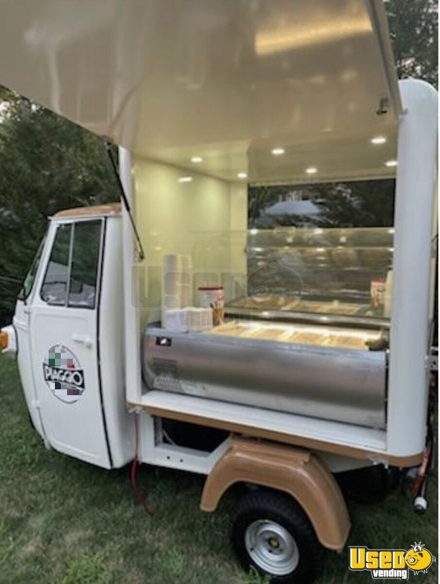 Head-Turning 2022 Piaggio City Extra Ice Cream and Snack Truck for Sale ...