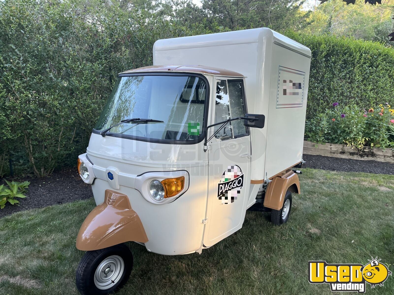 Head-Turning 2022 Piaggio City Extra Ice Cream and Snack Truck for Sale ...