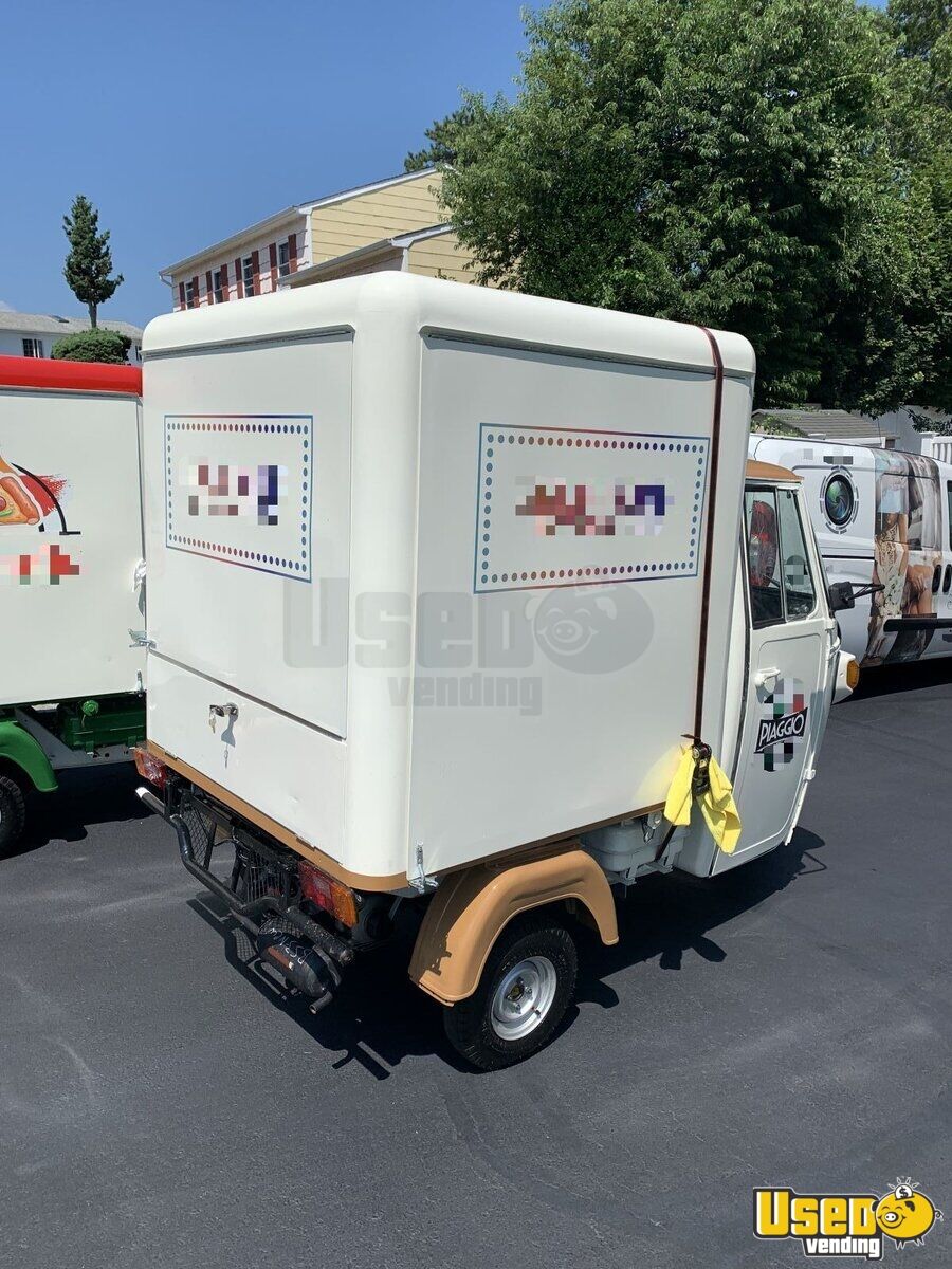 Head-Turning 2022 Piaggio City Extra Ice Cream and Snack Truck for Sale ...