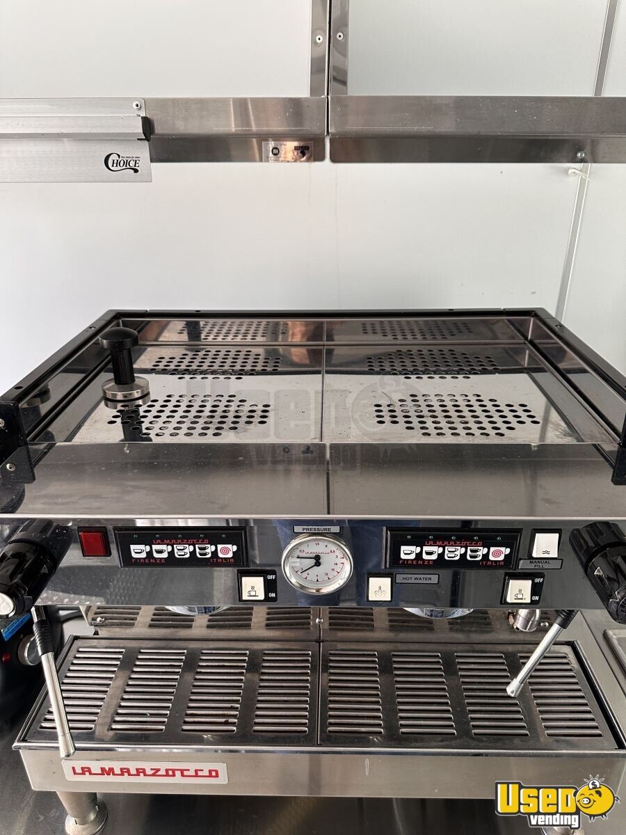 LOW MILES Well Equipped - 2022 Ford Commercial Chassis Full Service ...