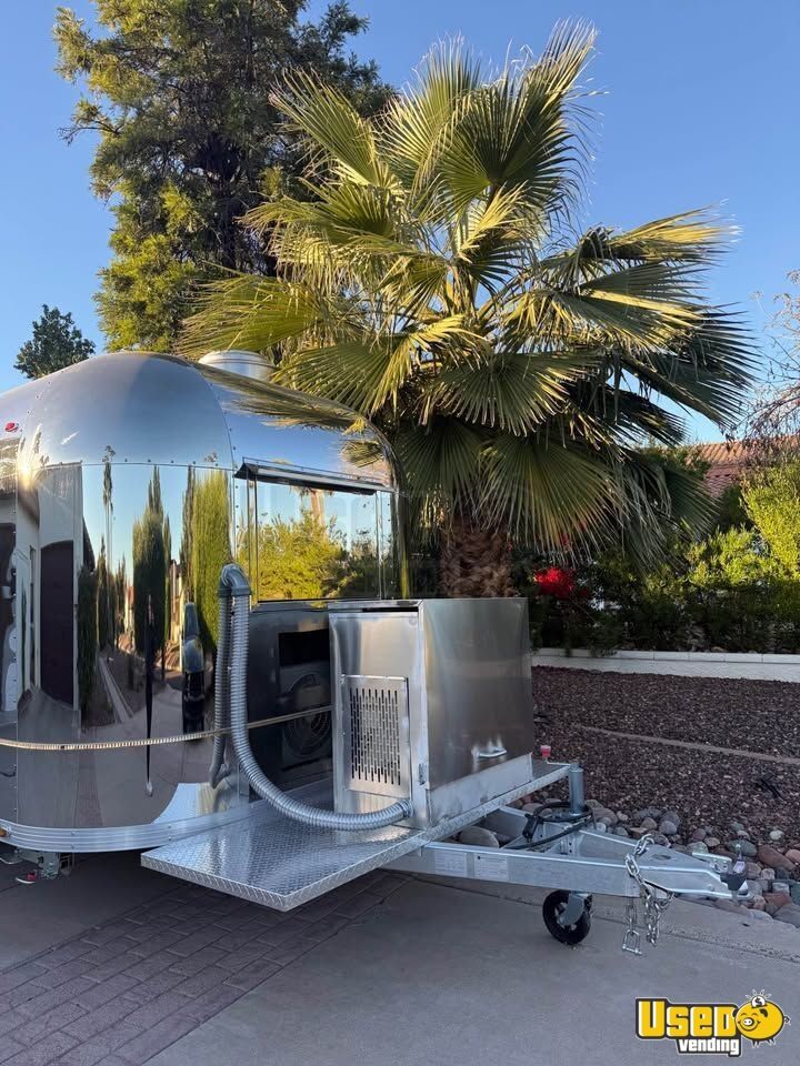 NEW - Kitchen Food Concession Trailer Mobile Vending Unit for Sale in ...