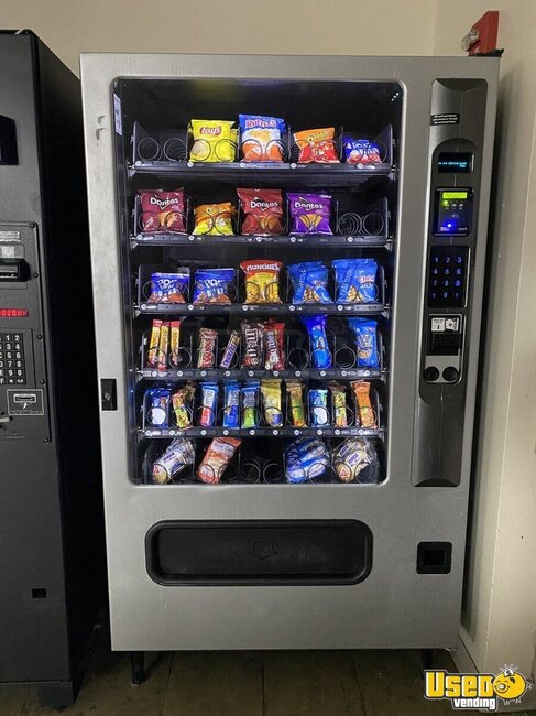 Wittern 3535 FSI USI Mercato 5–Wide Snack Vending Machine For Sale in ...