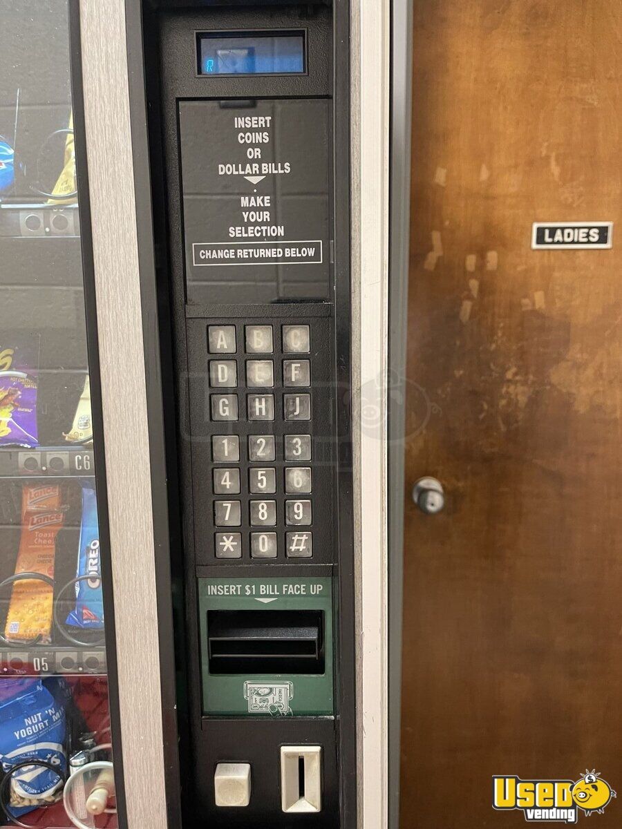 Crane National 462 Glass Front Snack and Cookies Vending Machine For ...