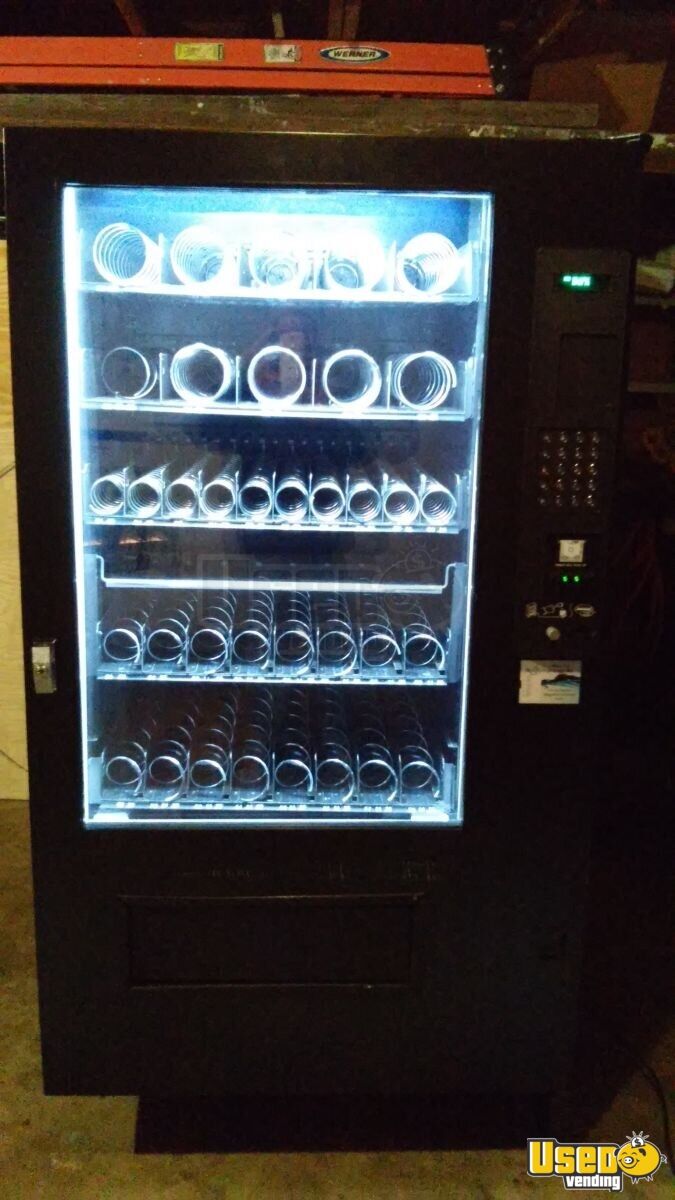 AMS 39 VCF Combo | Snack Soda Vending Machine for Sale in Illinois