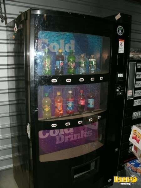 Vendo 721 Electronic Bottle Vending Machine | Vendo Soda Machine