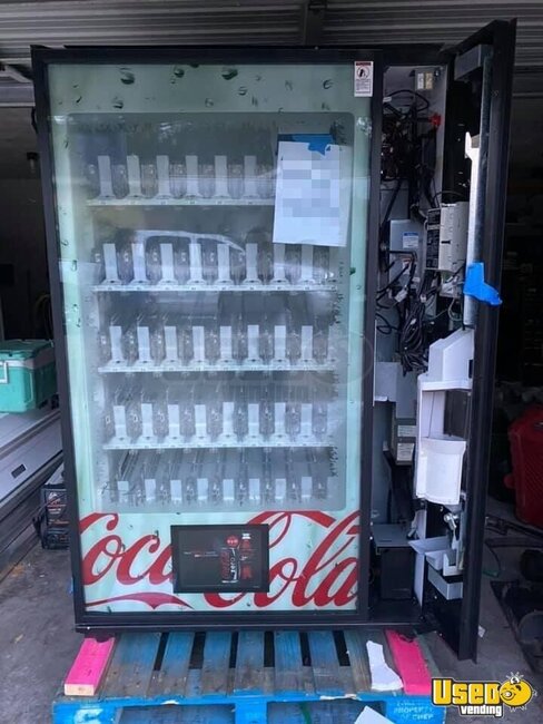 Reconditioned Crane Dixie Narco 5800 Drink Machine | Bev Max IV Glass ...