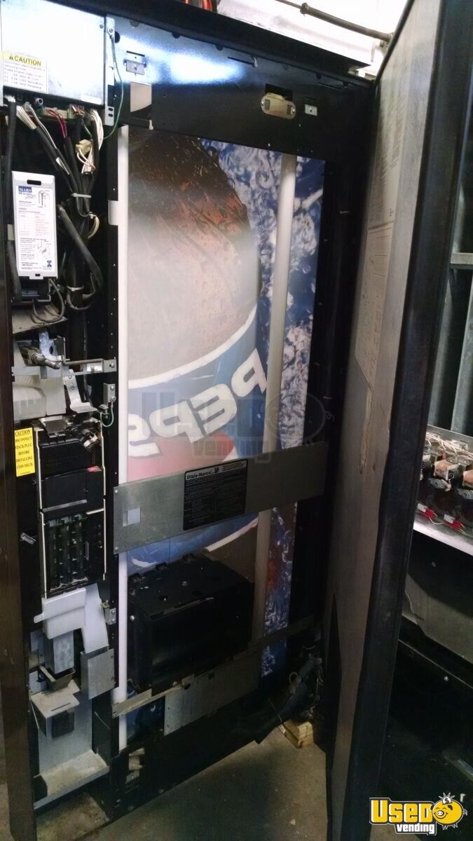 Dixie Narco DN 501E | Soda Vending Machine for Sale in South Carolina
