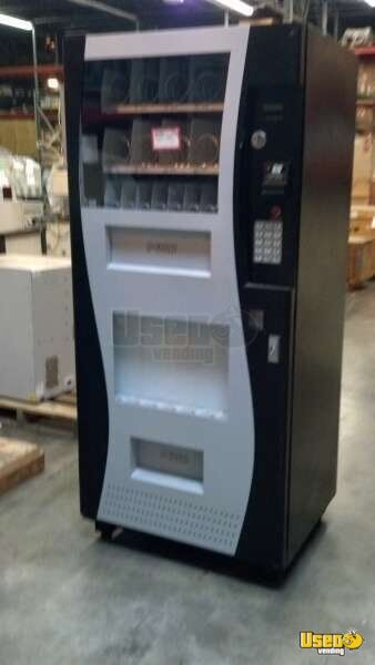 GO380 Vending Machines - G620 Vending Machines - Snack Soda Machine