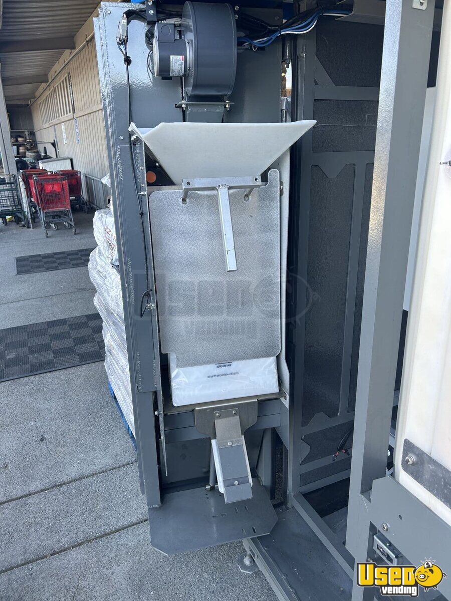 Kooler Ice IM600XL Bagged Ice and Filtered Water Vending Machine For ...