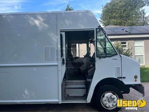 Step Van for Sale: Buy New & Used Step Vans