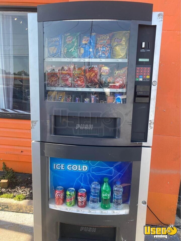 Used Snack and Soda Pop Cold Drink Combo Vending Machine For Sale in ...