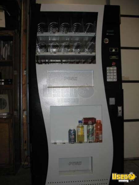 GO380 Vending Machine - G620 Vending Machine - Used Combo Machine