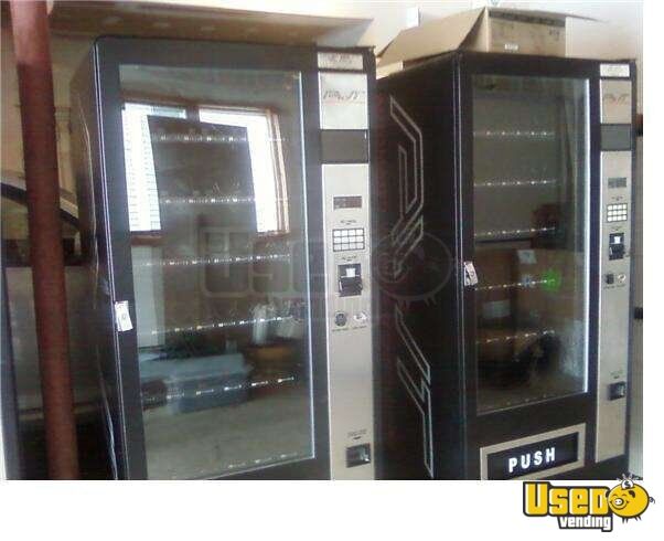Electrical Snack & Soda Vending Machines :: AVT RAM 4000