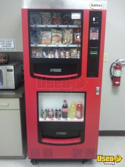 Gaines VM750 Machines - Paramount Vending Combo - Snack Soda Machines