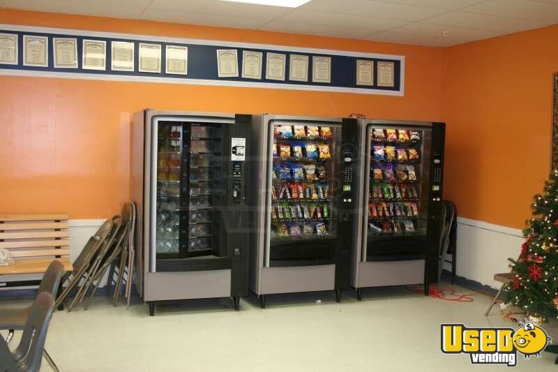 Electrical Snack & Soda Vending Machines :: CRANE NATIONAL 167D SNACK ...
